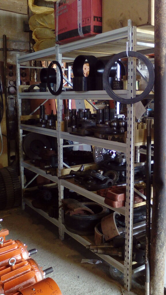 Otomobil yedek parçaları RusKomSnab, Yekaterinburg, foto