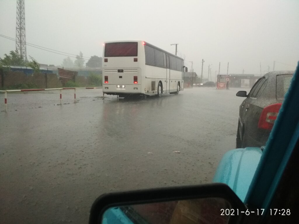 Sınır kapısı Международный автомобильный пункт пропуска Червонопартизанск, Chervonopartizansk, foto