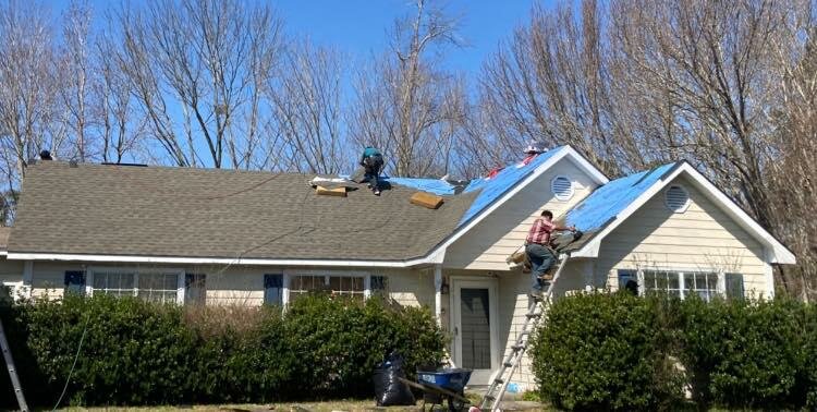Çatı ve çatı materyalleri D. Thomas Roofing Co. Inc, Kuzey Carolina Eyaleti, foto