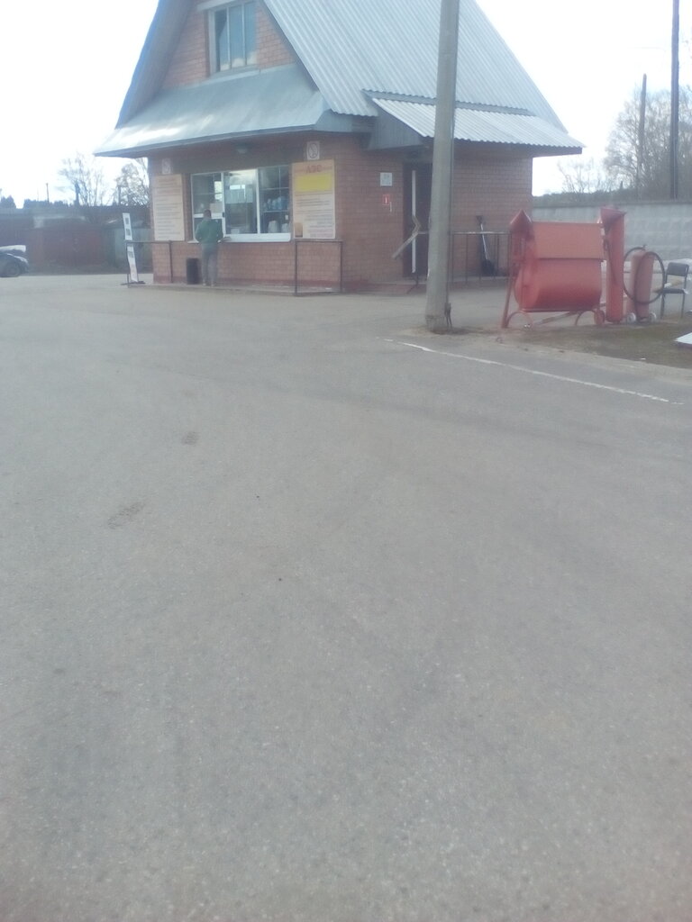 Benzin istasyonu AZS № 4, Syktivkar, foto