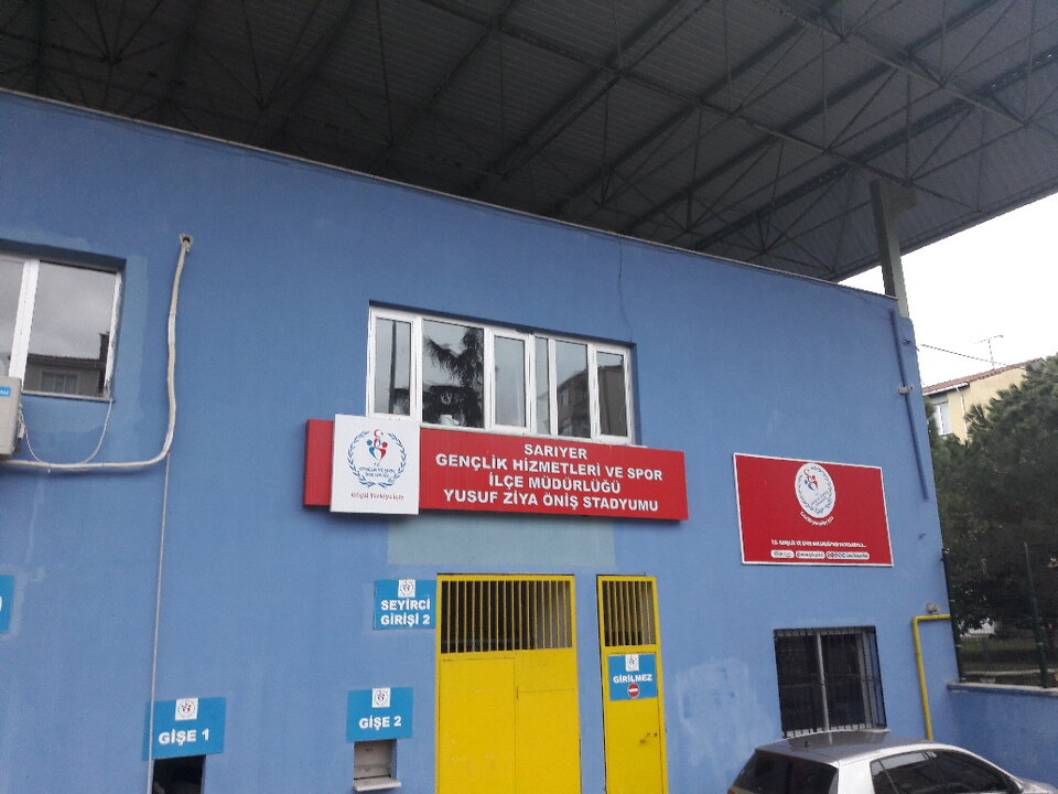 Stadyum Yusuf Ziya Öniş Stadyumu, İstanbul, foto