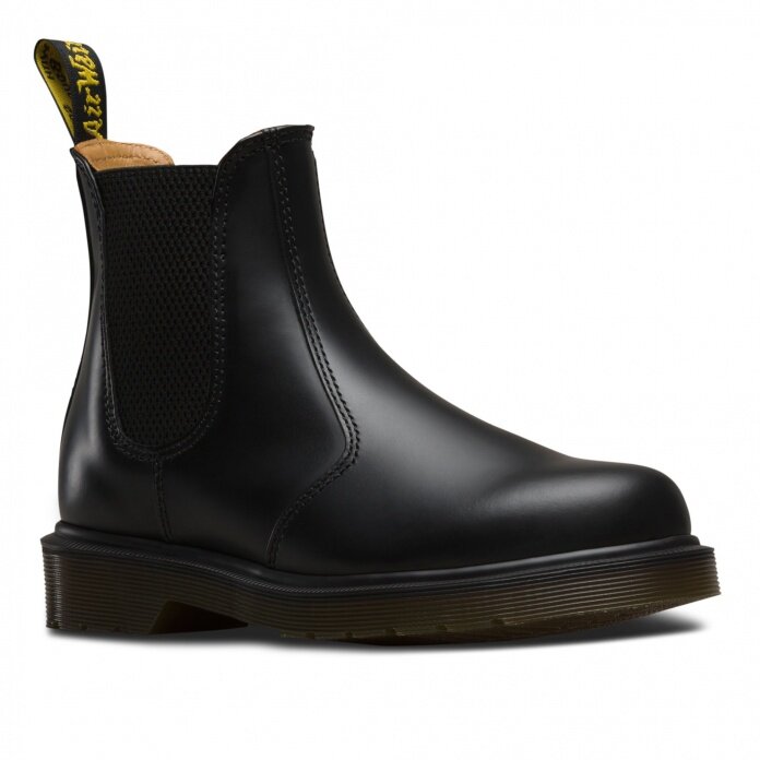 Ayakkabı mağazaları Dr. Martens, Moskova, foto