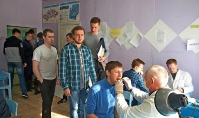 Gazete ve dergiler Redaktsiya gazety Selsky truzhenik Selsky truzhenik Uni Kogau, Kirovskaya oblastı, foto