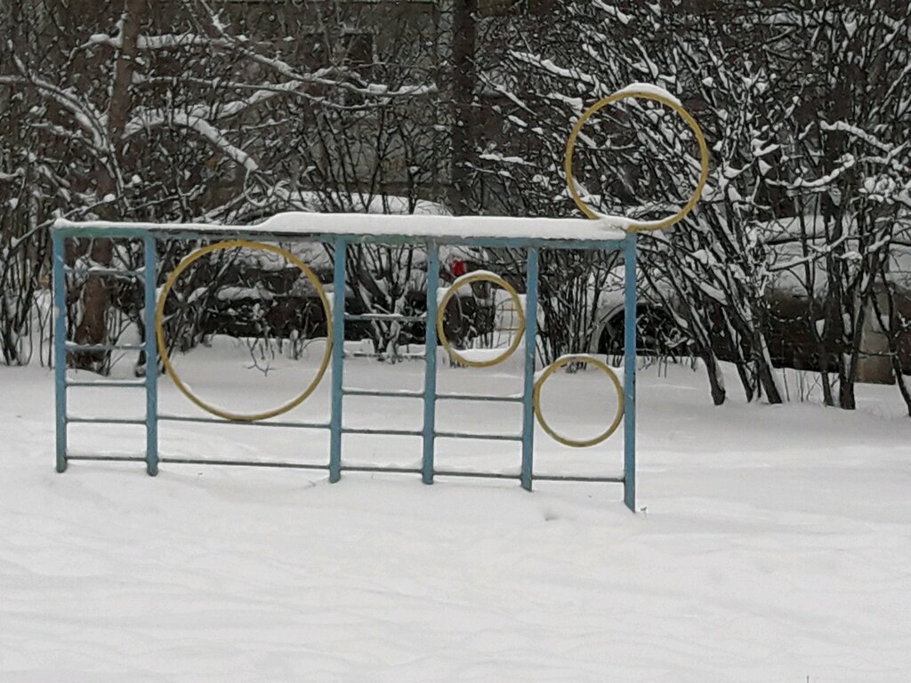 Oyun alanı Playground, Krasnoyarsk, foto