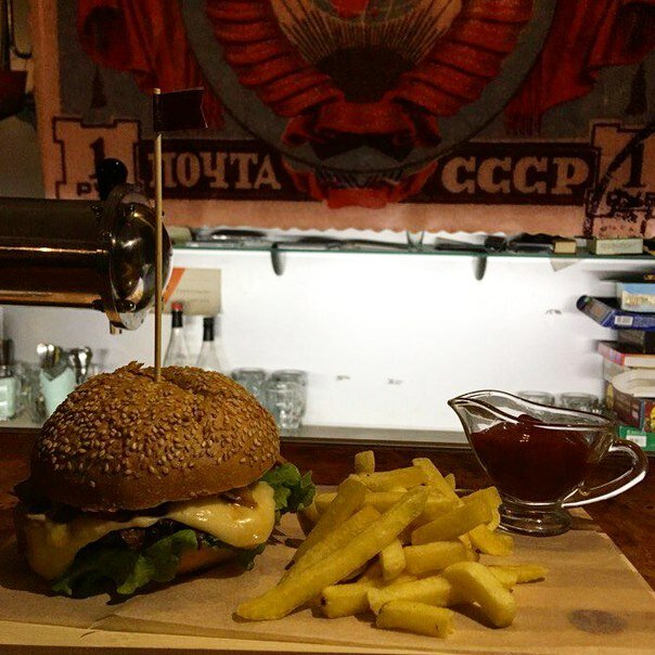 Kafe Sovetskaya Kvartirka, Kurgan, foto