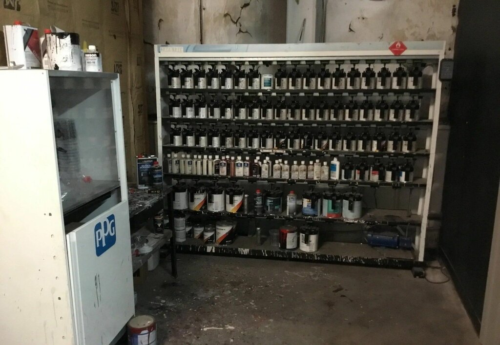 Oto kaporta Auto Hobby Collision Repair, Georgia Eyaleti, foto