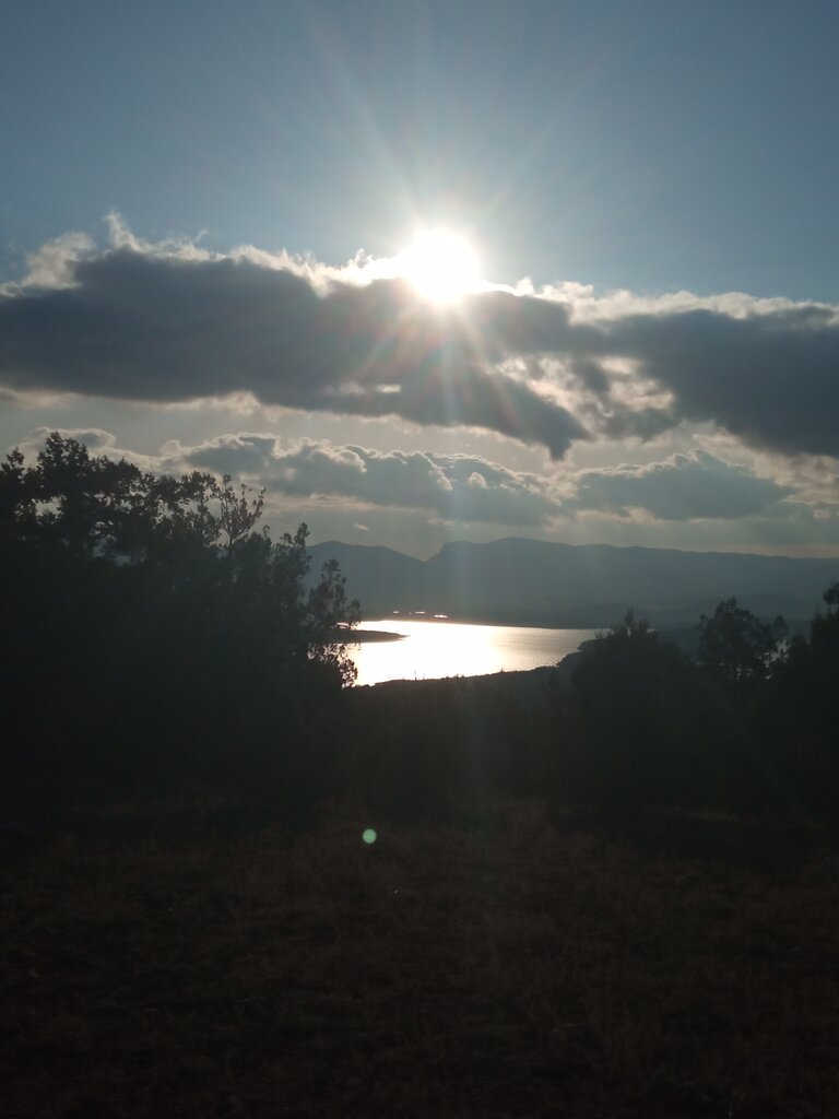 Dağ zirvesi Гора Лячка, Kırım Cumhuriyeti, foto