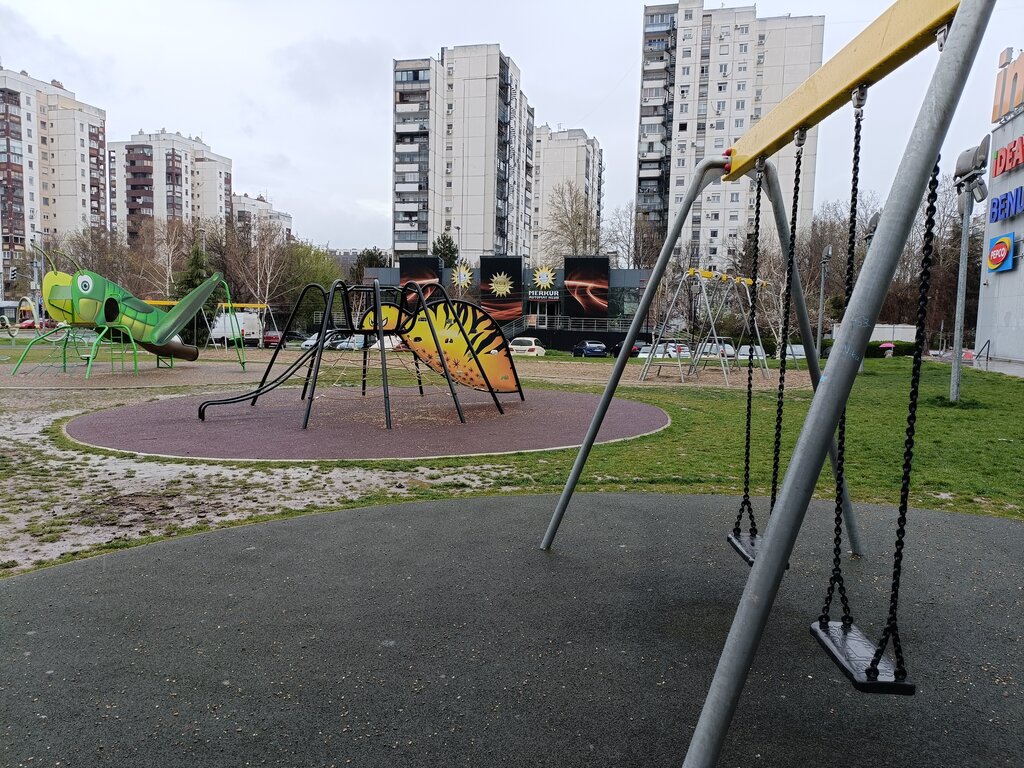 Oyun alanı Playground, Belgrad, foto