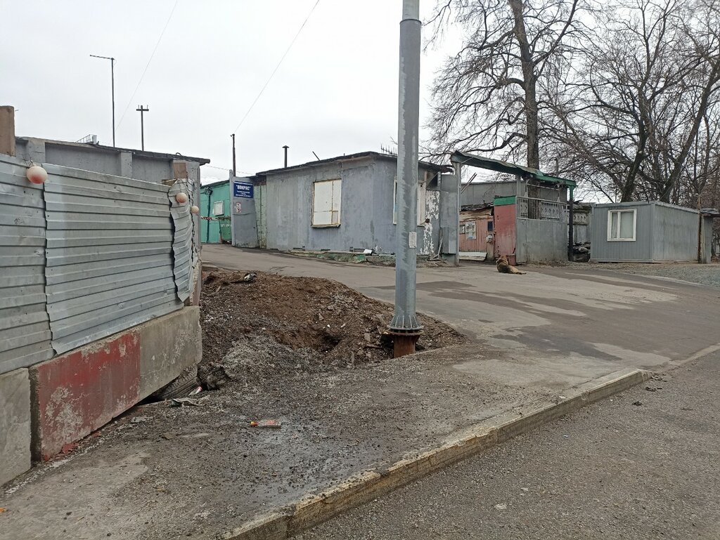Garajlar Garazhny kooperativ Pokras, Moskova, foto