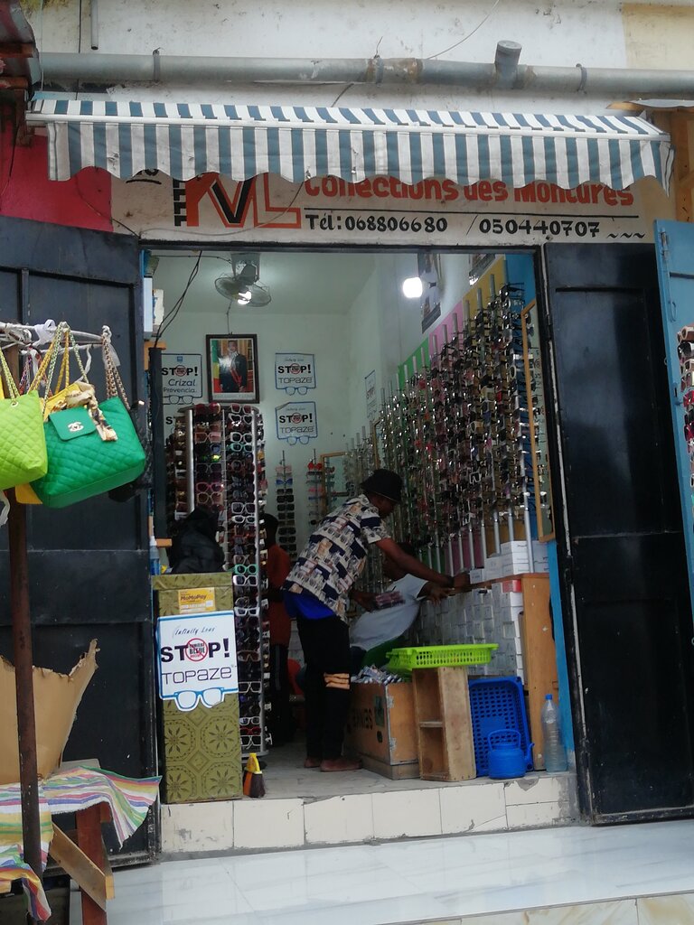 Optik Ets Ml, Brazzaville, foto