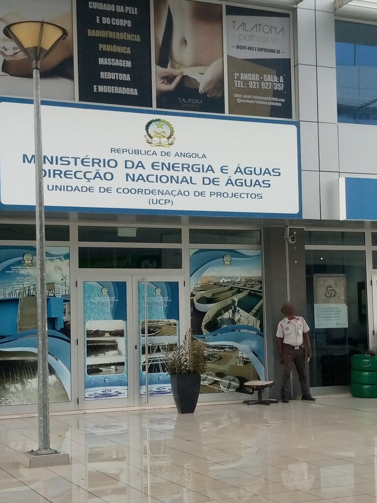 Devlet kurumları ve bakanlıklar Direcção Nacional de Águas, Loanda, foto