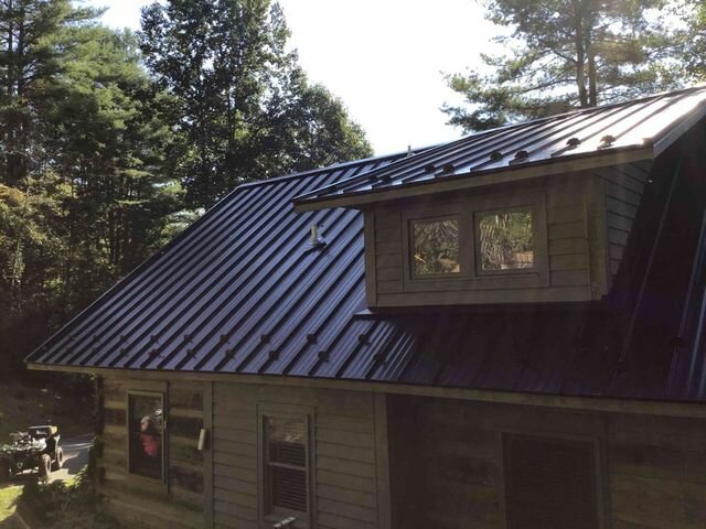 Çatı ve çatı materyalleri Joe Campbell Roofing Inc, Kuzey Carolina Eyaleti, foto