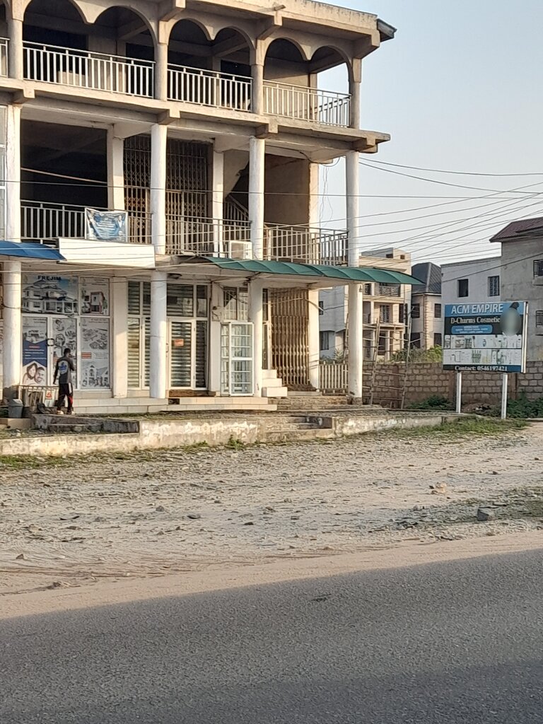 Kozmetik ve parfümeri mağazaları Acm empire, Dünya, foto