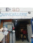 Ets Sd (Brazzaville, Commune de Ouenzé, Avenue de la Tsiémé), yapı mağazası  Brazzaville'den