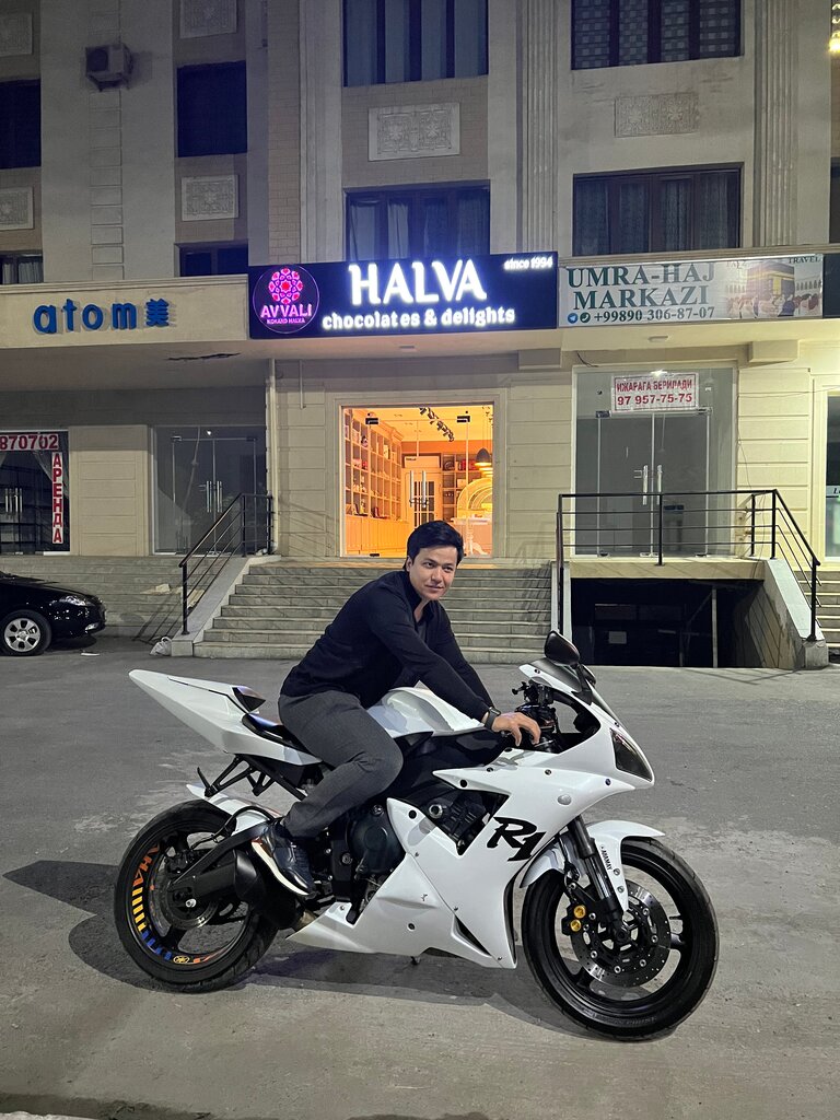 Pasta, şekerleme ve tatlı Avvali Kokand halva, Kokand, foto