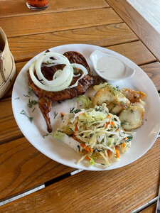 Kochhar (Zarechnaya ulitsa No:10, selo Terskol), kafe  Kabardino‑Balkarya'dan
