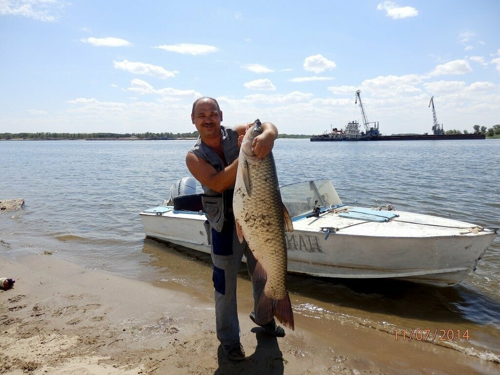 Avcılar ve balıkçılar Volgarybak.ru, Ahtubinsk, foto
