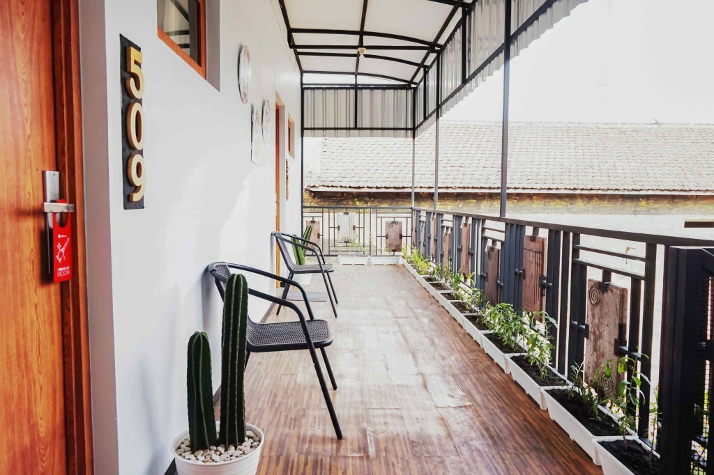 Otel RedDoorz near Universitas Widyagama Malang 2, Malang, foto