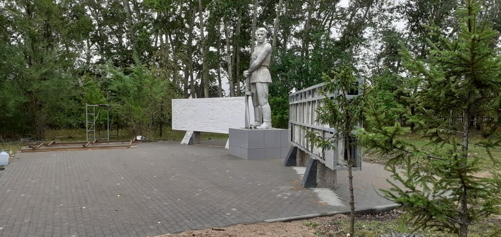 Anıt, heykel Мемориал Великой Отечественной войны, Altayski krayı, foto