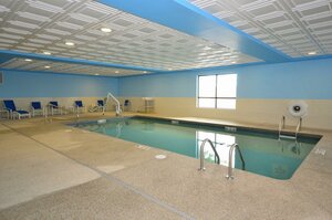 Holiday Inn Express Brockton - Boston (Massachusetts, Plymouth County, Brockton), otel  Brockton'dan
