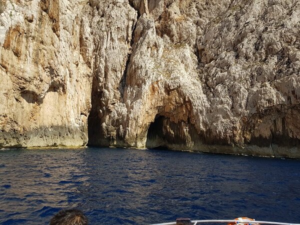 Tekne, kayık, yat Alghero Escursioni in Barca, Sardunya, foto