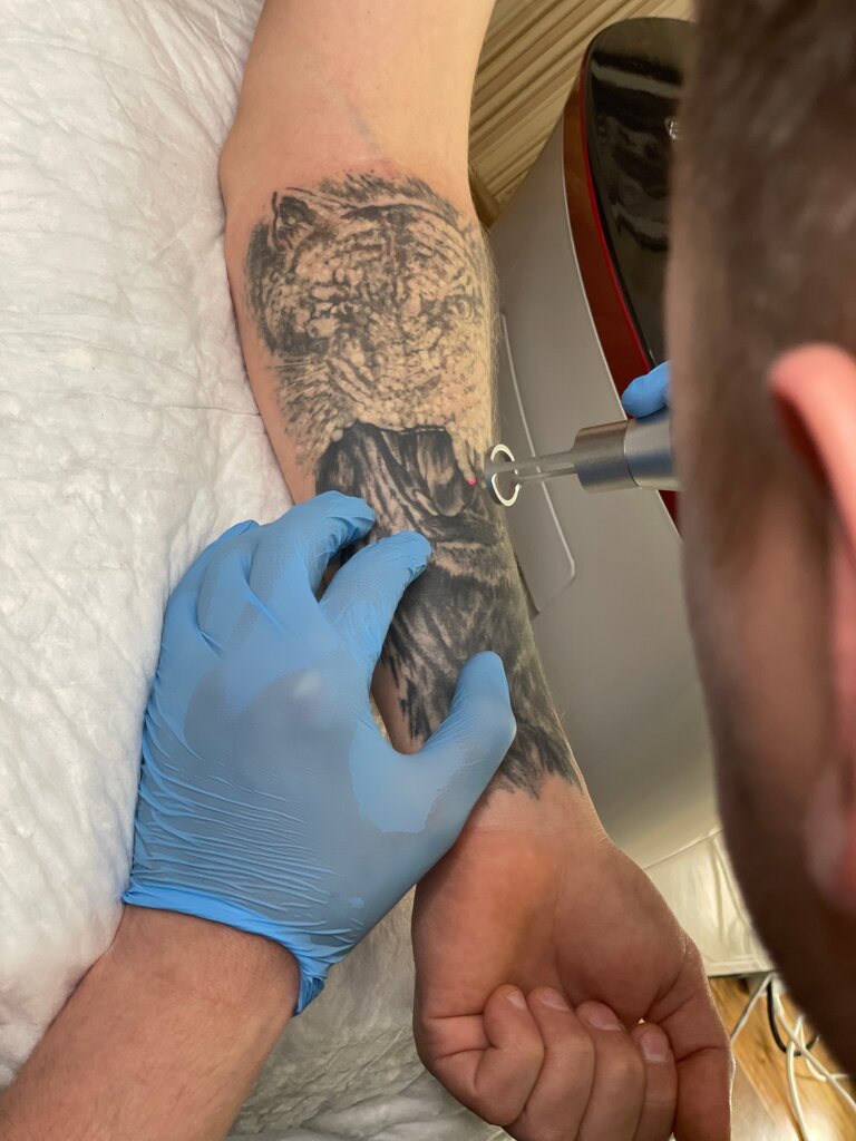 Dövmeciler Kasatkin Lazer, Moskova, foto