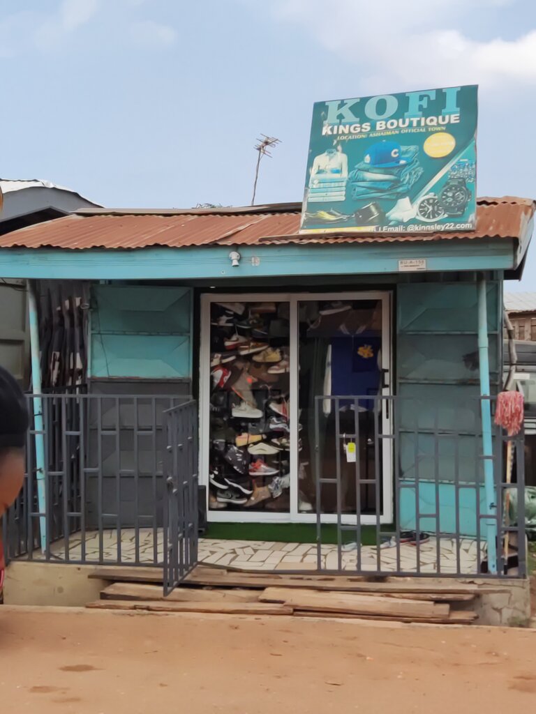 Giyim mağazası Kofi Kings Boutique, Dünya, foto
