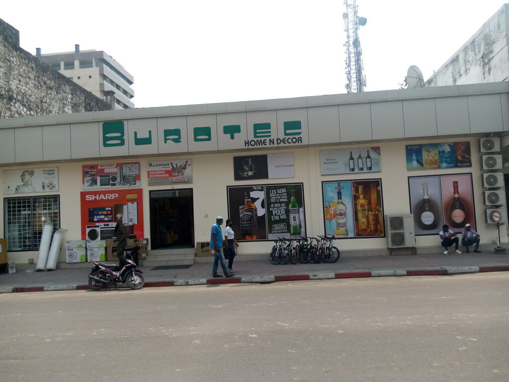 Mini-market Burotec, Brazzaville, foto