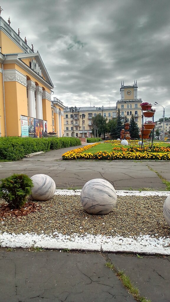 Stadyum Stadion Alyuminshchik, Novokuznetsk, foto