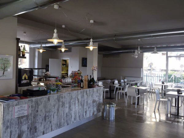 Bar Baraonda Bar Ludoteca, Lombardiya, foto