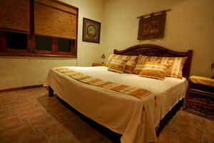 Dream Village (Calle Cenzontle 27,77500 Cancun,Benito Juárez,Quintana Roo,), otel  Cancun'dan