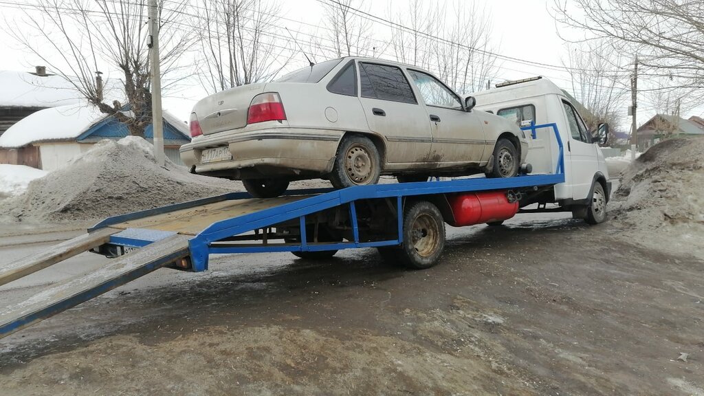 Otomobil servisi Car service on Proezzhaya, Yekaterinburg, foto