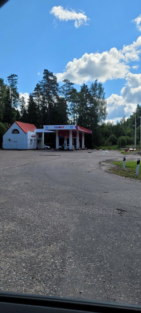 Benzin istasyonu Lukoil, İvanovskaya oblastı, foto