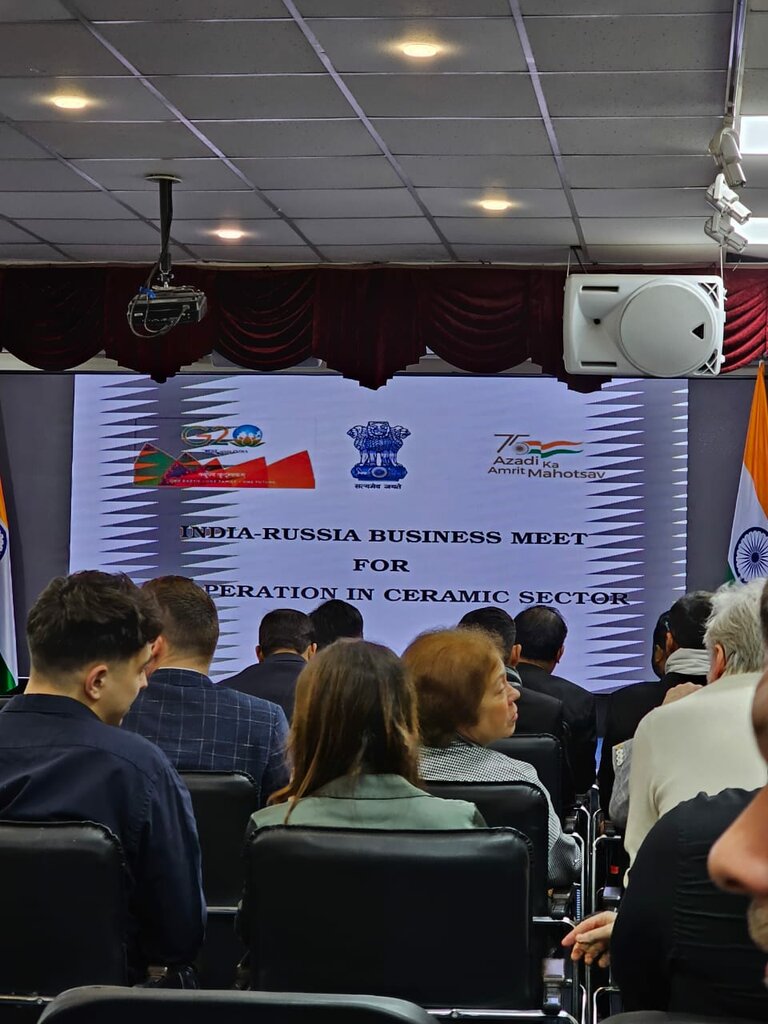 Lojistik firmaları Рустранс Интернешнл, Şçerbinka, foto