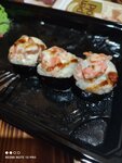 Сакура (ulitsa B. Adleyba No:24), suşi restoranı  Suhum'dan