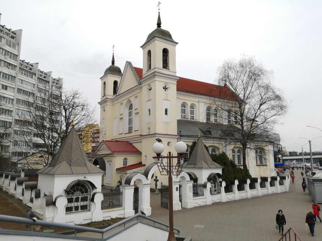 Şapel, haç anıtı Крест в память князя К.В.Острожского, Minsk, foto