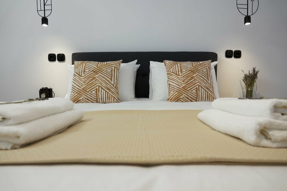 Otel Modern 2bed 2bath Loft in Acropolis area, Atina, foto