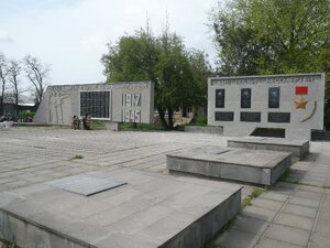 Мемориал Огонь Вечной Славы (Stavropol Territory, Blagodarny, Sovetskaya ulitsa), anıt, heykel  Blagodarny'den