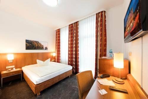 Otel Hotel Reichshof garni, Kuzey Ren‑Vestfalya, foto