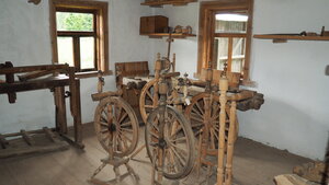 Belarusian State Museum of Folk Architecture and Rural Lifestyle (Minski District, Shchomyslicki Rural Council, ahraharadok Aziarco), müzeler ve sanat galerileri  Minskaya oblastından
