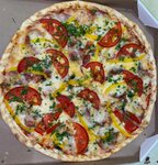 Alex-Pizza (Партизанская улица No:38, село Штормовое), pizzacılar  Kırım Cumhuriyeti'nden