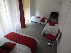 Le Manguier (Nouvelle-Aquitaine, Haute-Vienne, Arrondissement de Bellac, Route de Poitiers, 4), otel