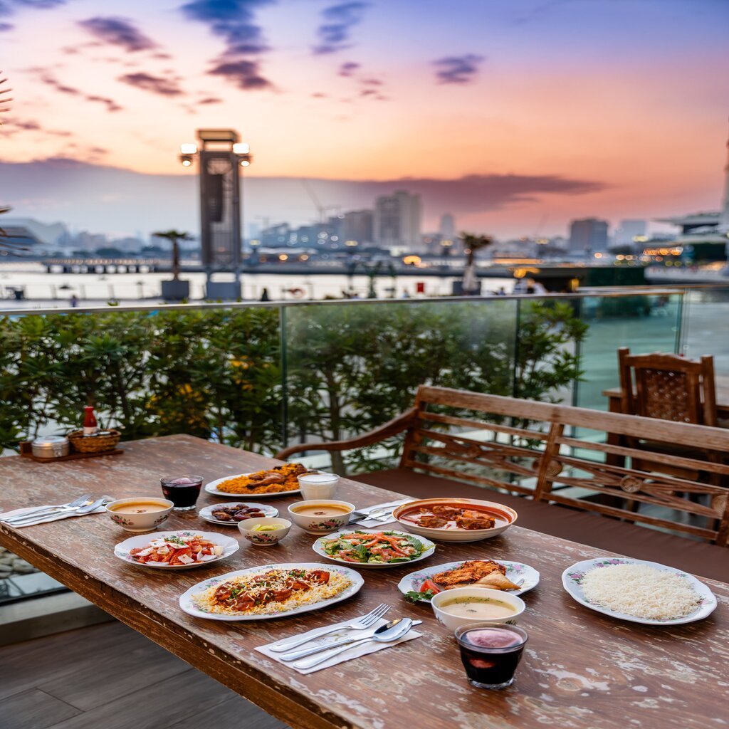 Restoran Al Fanar Restaurant & Cafe - Dfc, Dubai, foto