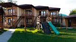 U Dacha (Pochtovy pereulok No:4/1, posyolok Kuchugury), otel  Krasnodarski krayından