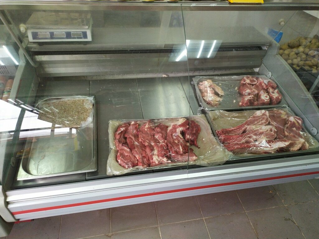 Kasap, şarküteri Мясо халяль, Kaluga, foto