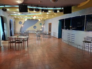 Атмосфера (ulitsa Polushina No:12, selo Moskovskoye), kafe  Stavropolski krayından