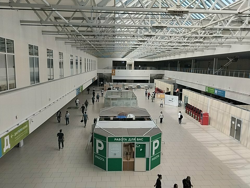 Göçmen büroları МЦ Сахарово, Moskova ve Moskovskaya oblastı, foto