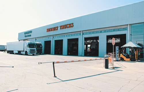Otomobil satış galerileri Volvo Renault resmı qyzmet kórsetý ortalyǵy, Çimkent (Şımkent), foto