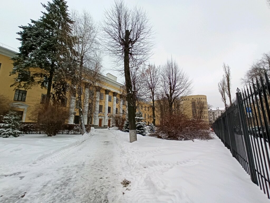 Meydan Студенческий сквер, Voronej, foto