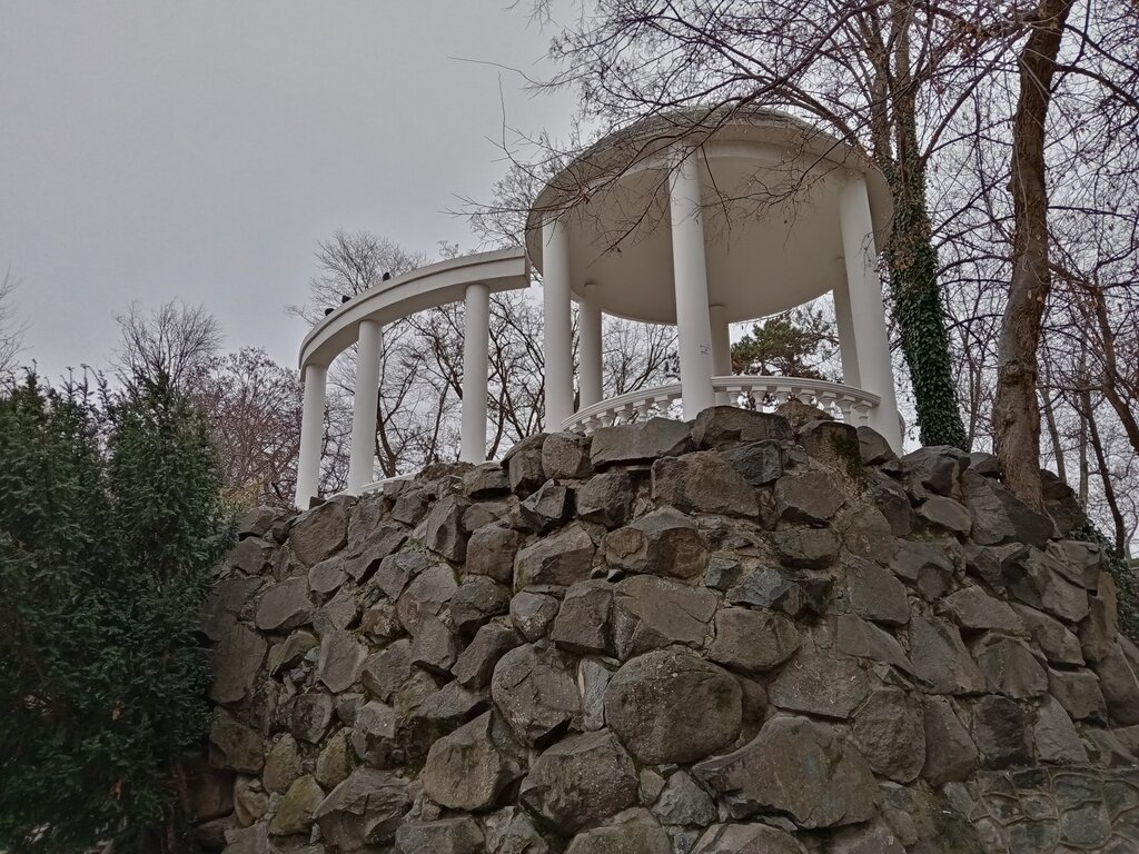 Turistik yerler Ротонда, Simferopol (Akmescit), foto